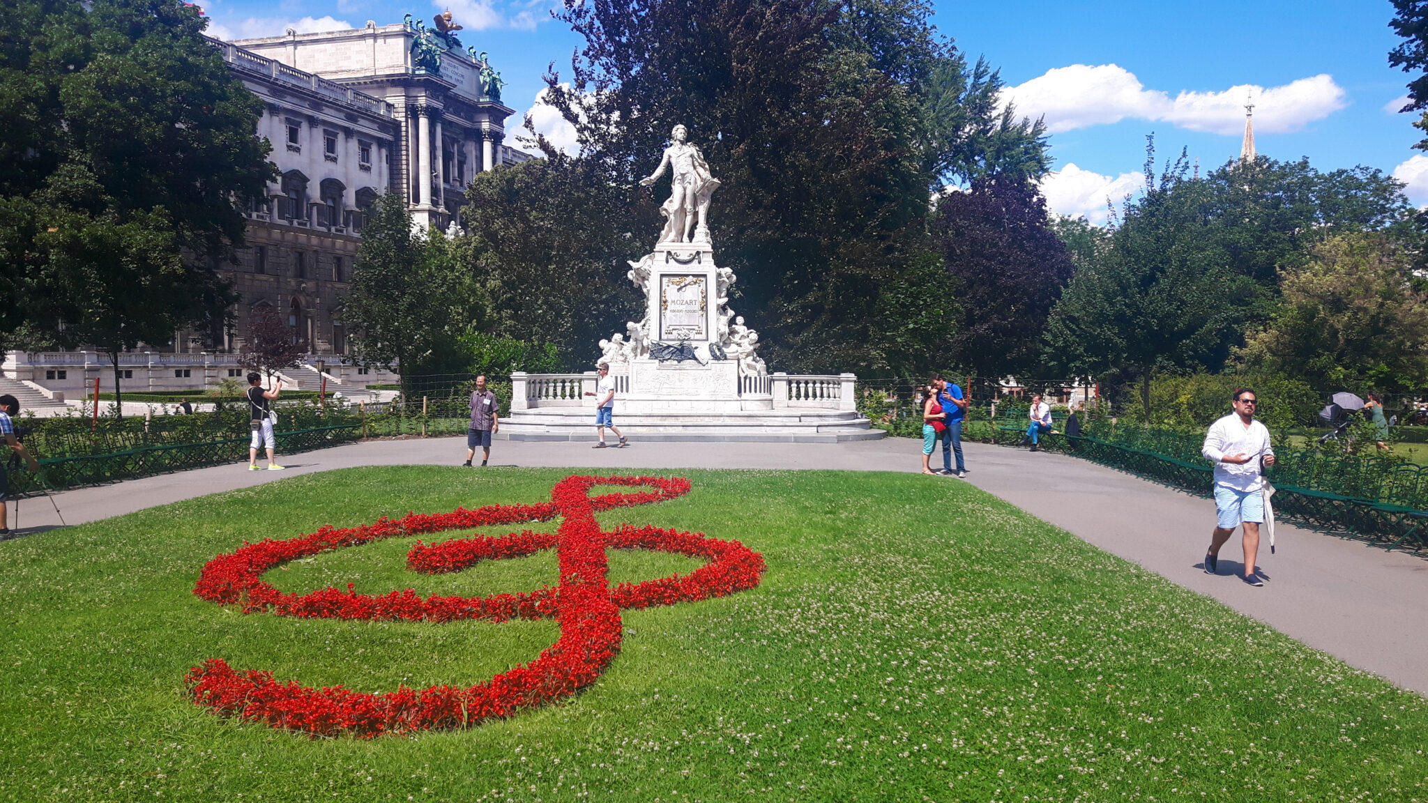 A Layover in Vienna: Ultimate Guide to 24 Hours or Less