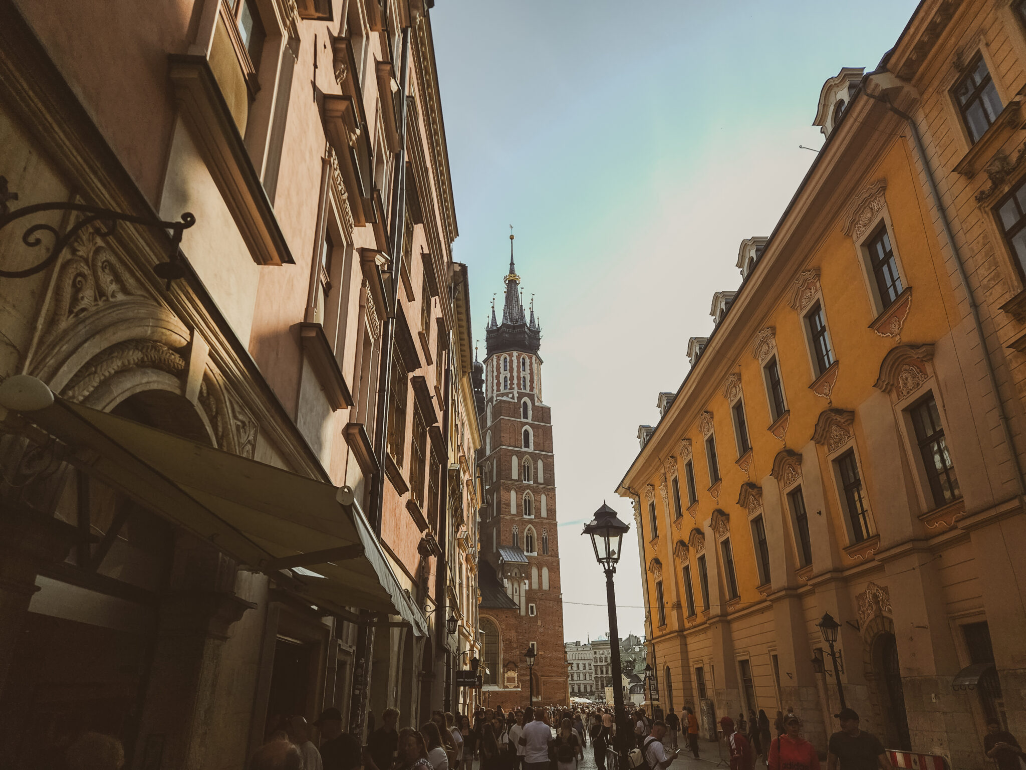 Krakow Travel Tips: 21 Do’s and Don’ts for Tourists